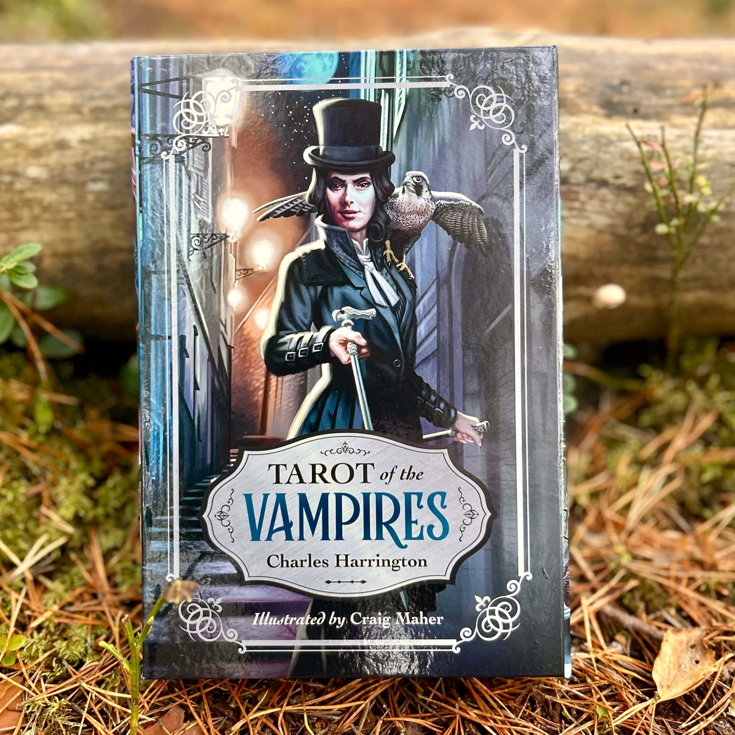 Tarot of the Vampires – Gotisk tarot med vampyrtema | Tarotlandet